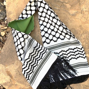 Middle Eastern Black and White Keffiyeh Scarf; Shemagh Fringed Scarf ...