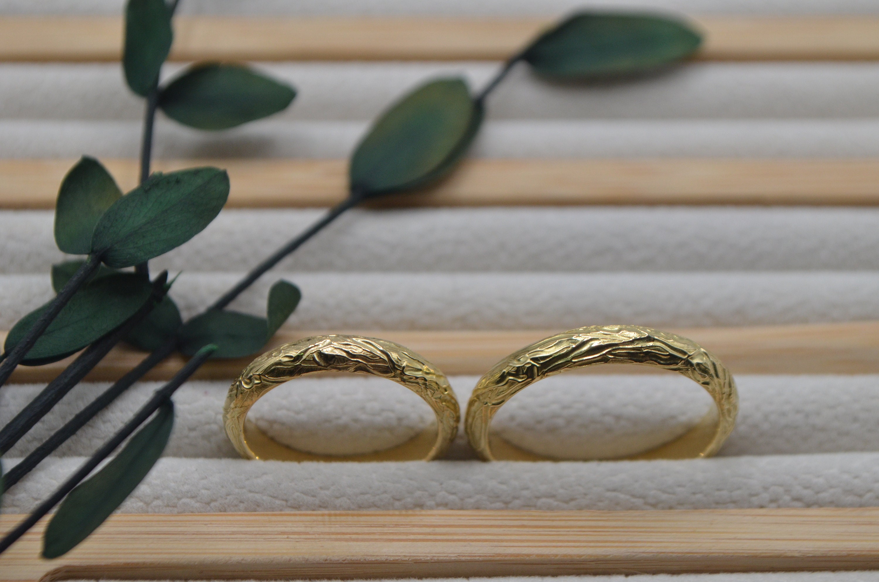 18 KT Gold Wedding Ring Solid Gold Wedding Ring 3.5 mm Ring Engagement Ring Rustic Wedding Ring Alternative Wedding