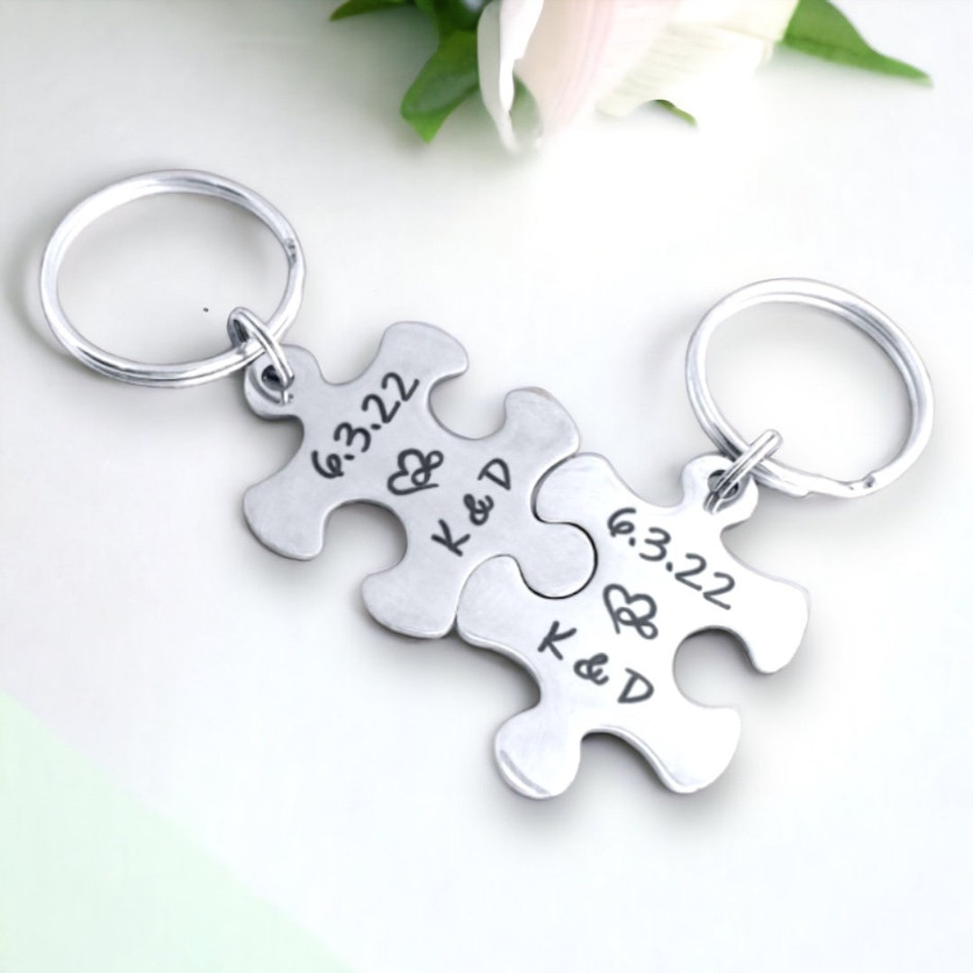 Calendar Date Keyrings Custom Matching Couple Gift, Wedding Puzzle Set ...