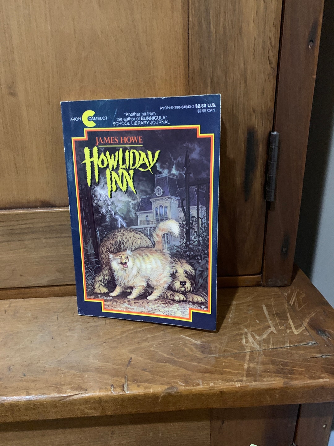 RARE 1983 HOWLIDAY INN by James Howe Chapter Book Gr 4-6 Paperback 1st ...