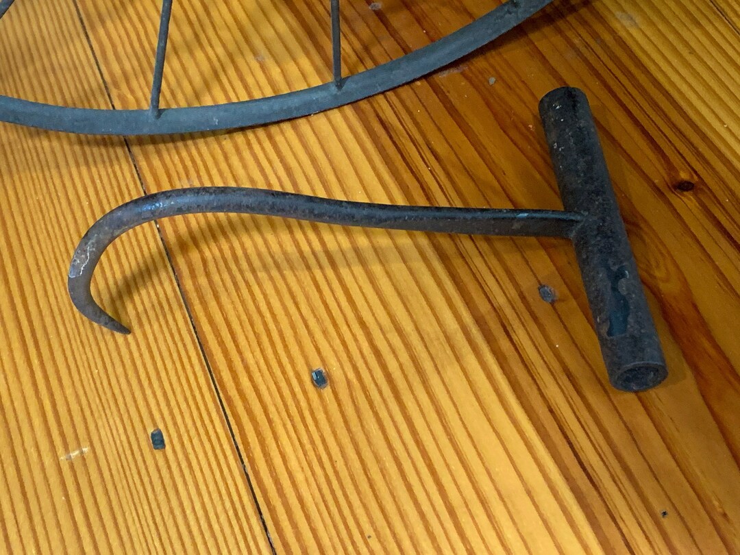 Primitive HAY BALE HOOK 8 1/2”handcrafted Authentic Antique Rusty Iron ...