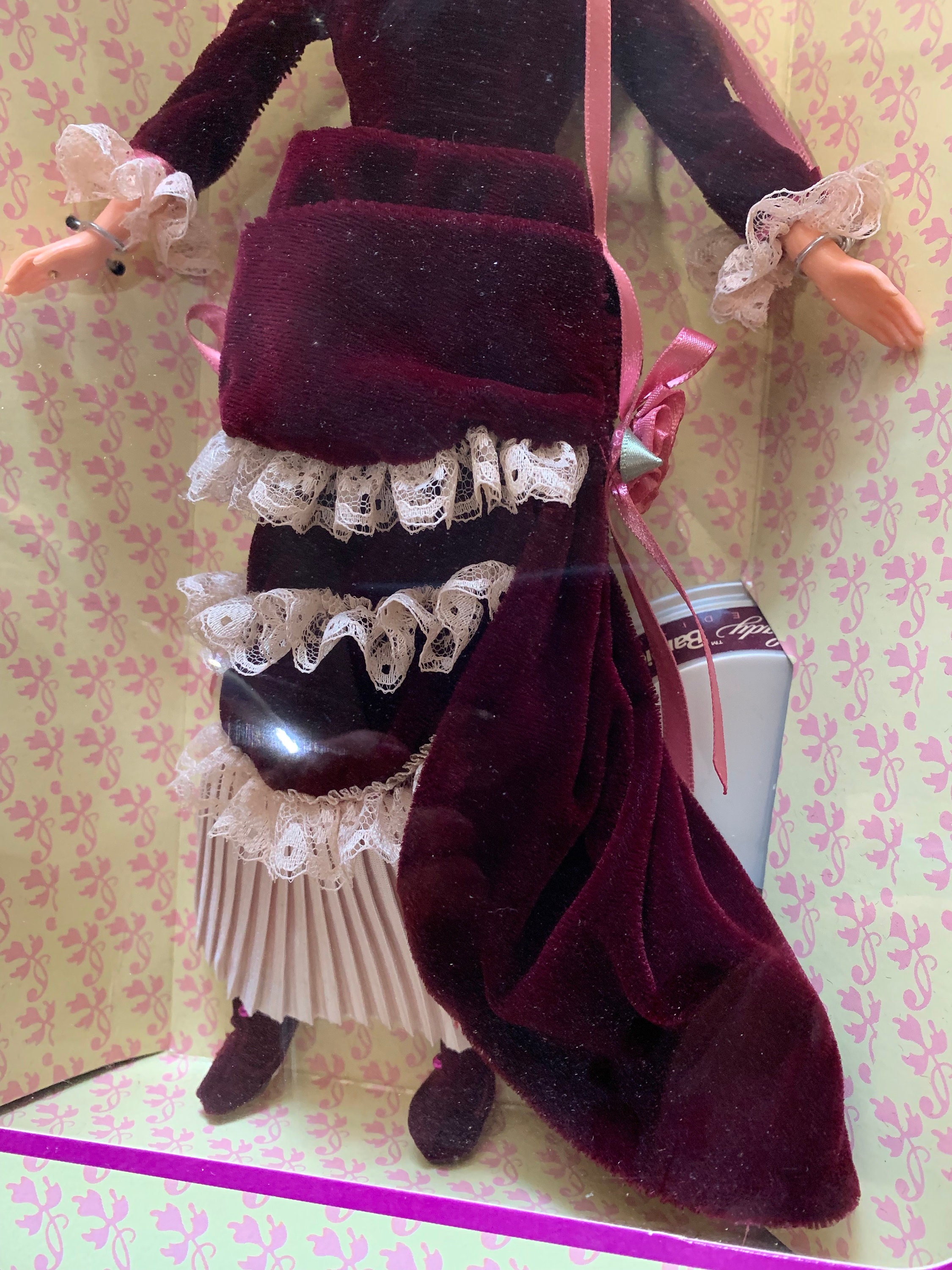 Victorian Lady Barbie Mattel