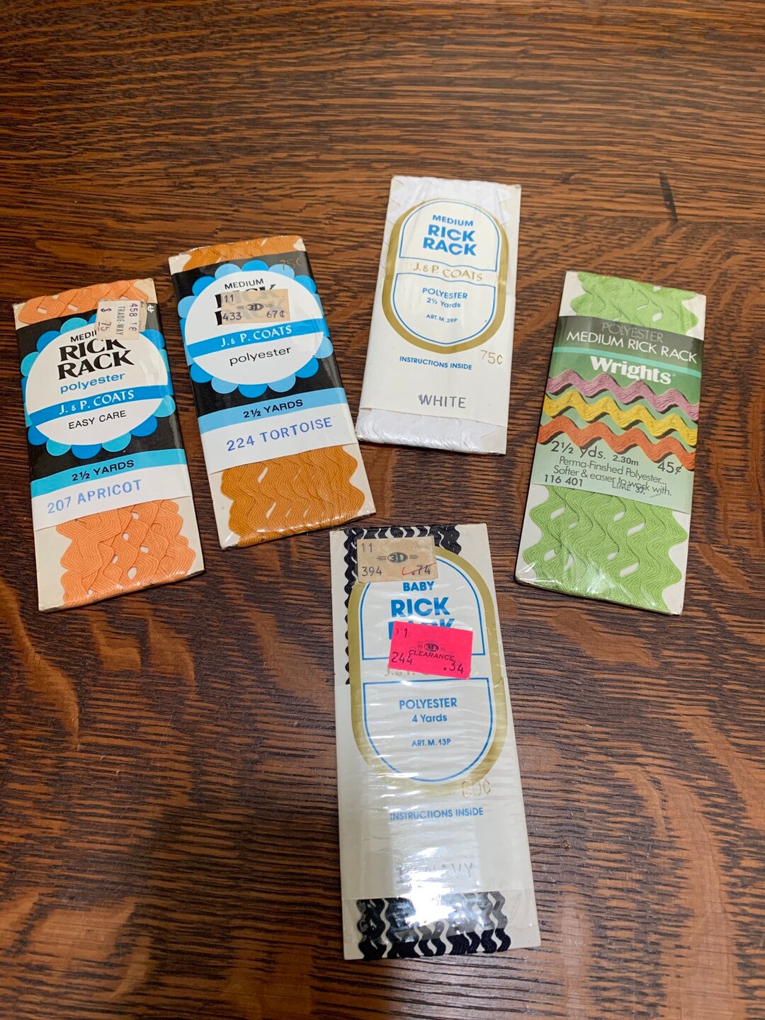 VINTAGE ZIGZAG Rick Rack Ric Rac 4 Med & 1 Baby Unopened 5 Colors = 14 ...