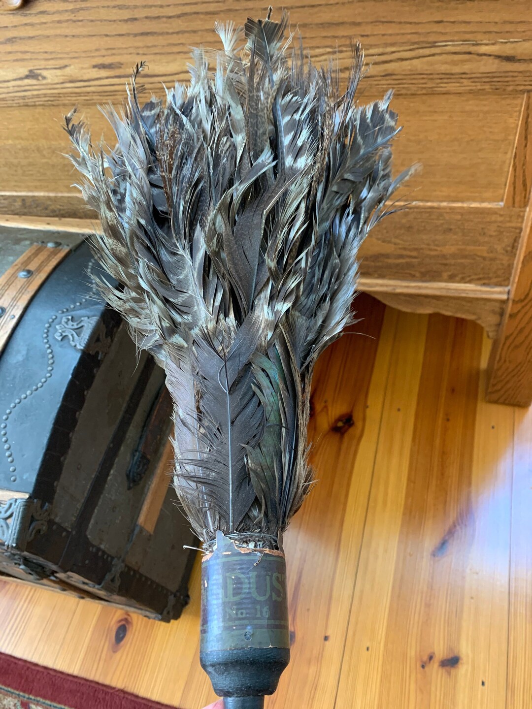 Rare OLD WINGDUSTER No. 16 FEATHERS Antique Old Duster W Long Wooden ...
