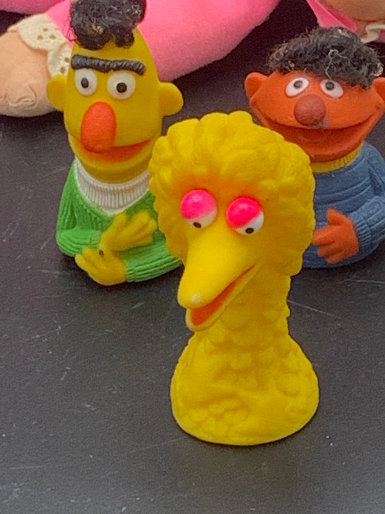 Vintage LOT of 4 FINGER PUPPETS Rubber Snoopy Ernie Bert Big - Etsy