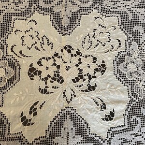 Vintage Filet Lace Vintage Tablecloth - Etsy