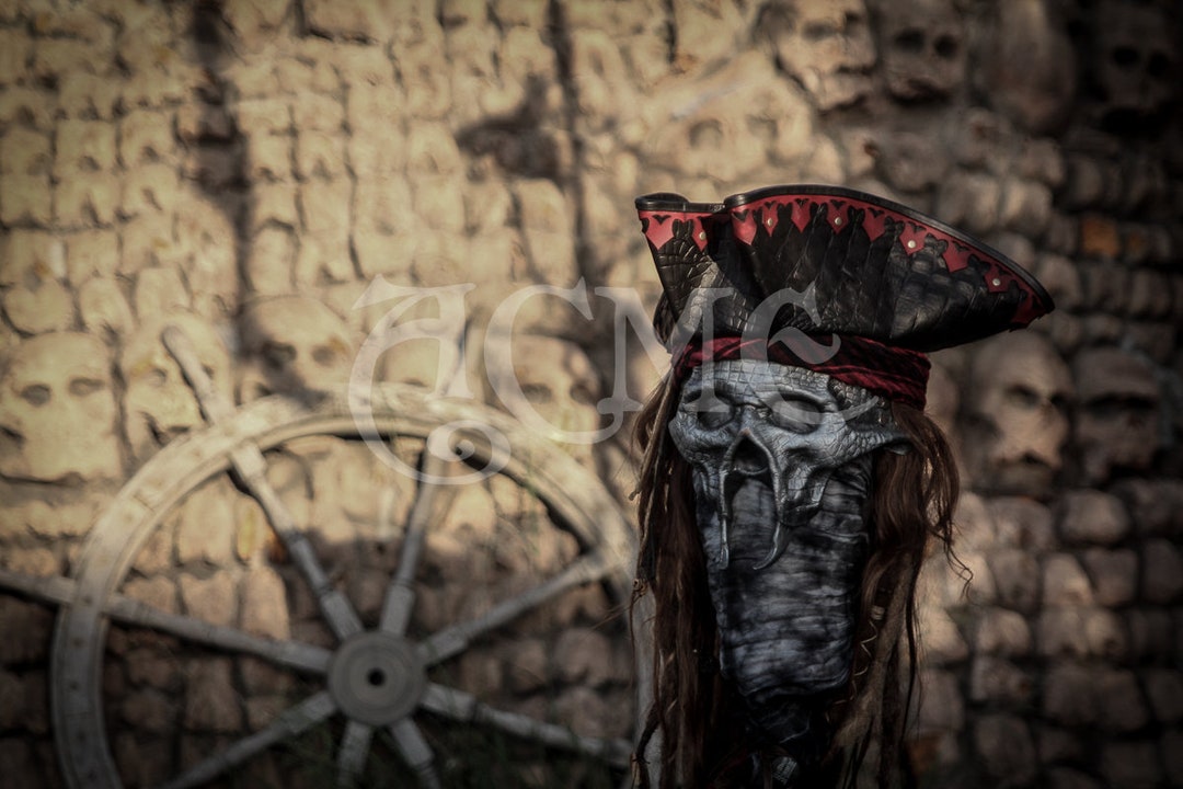 Leather Tricorn Captain Pirate Hat for the Cavalier Medieval Celtic ...