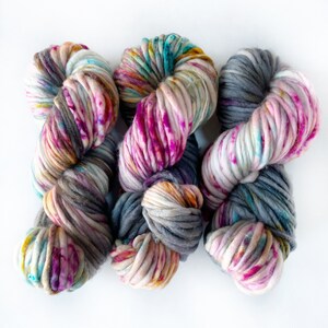 Neal's Yard Super Chunky 100% Merino Yarn 126 Yards for Knitting Shawls ...