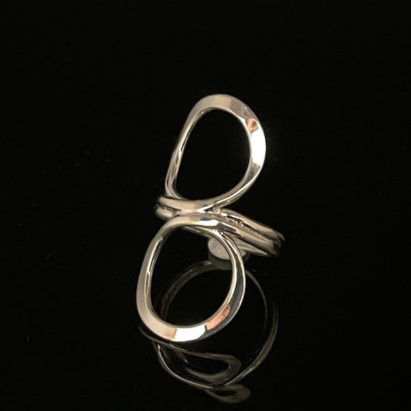 Figure 8 Knot Ring - Etsy