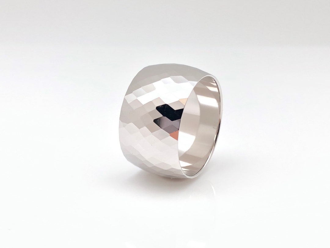 Wide Geometric Silver Ring // Diamond Cut Silver Ring // Chunky Silver ...
