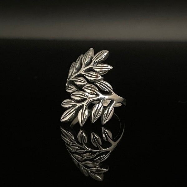 Sterling Silver Leaf Ring - Etsy