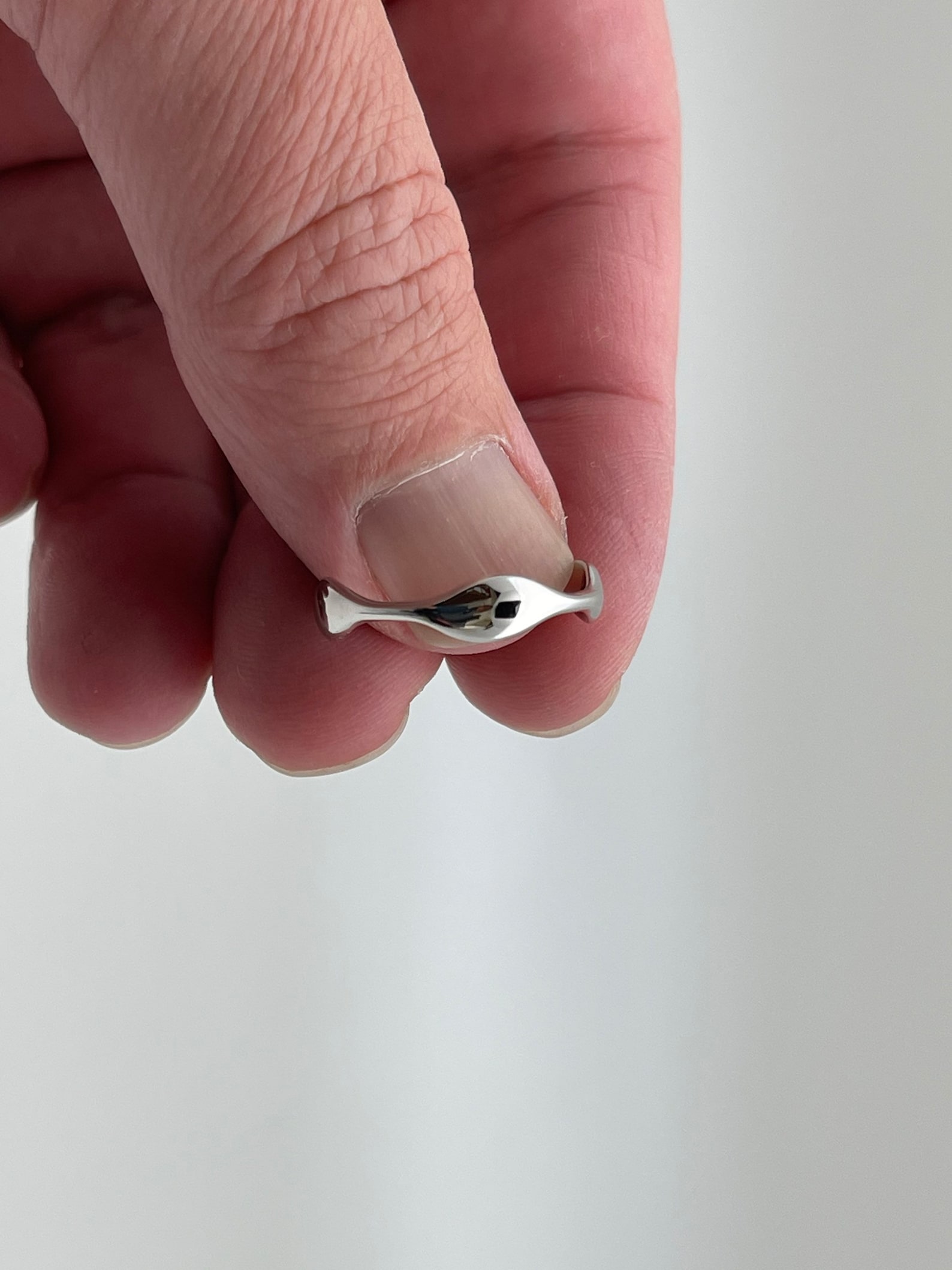 Wavy Silver Band Ring // Sterling Silver // Plain Silver Ring // Women ...