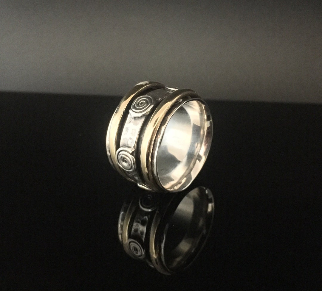 Gold and Silver Spinner Ring // 925 Sterling Silver // Hammered Swirl ...
