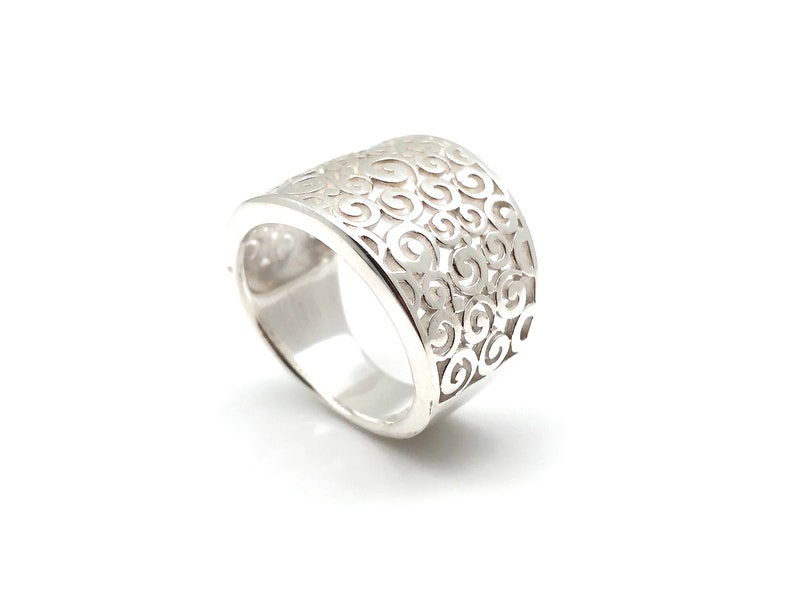 Sterling Silver Filigree Swirl Ring: High Polish Finish, Size 6 to 10 ...