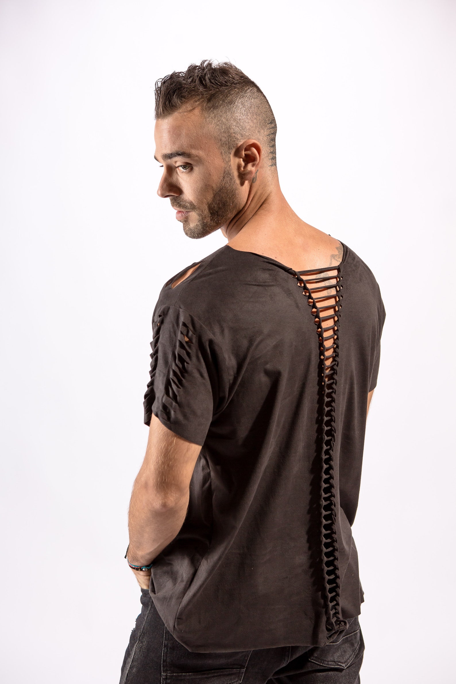 T-shirt for Men Cut Out and Braided WAKIZA | Etsy