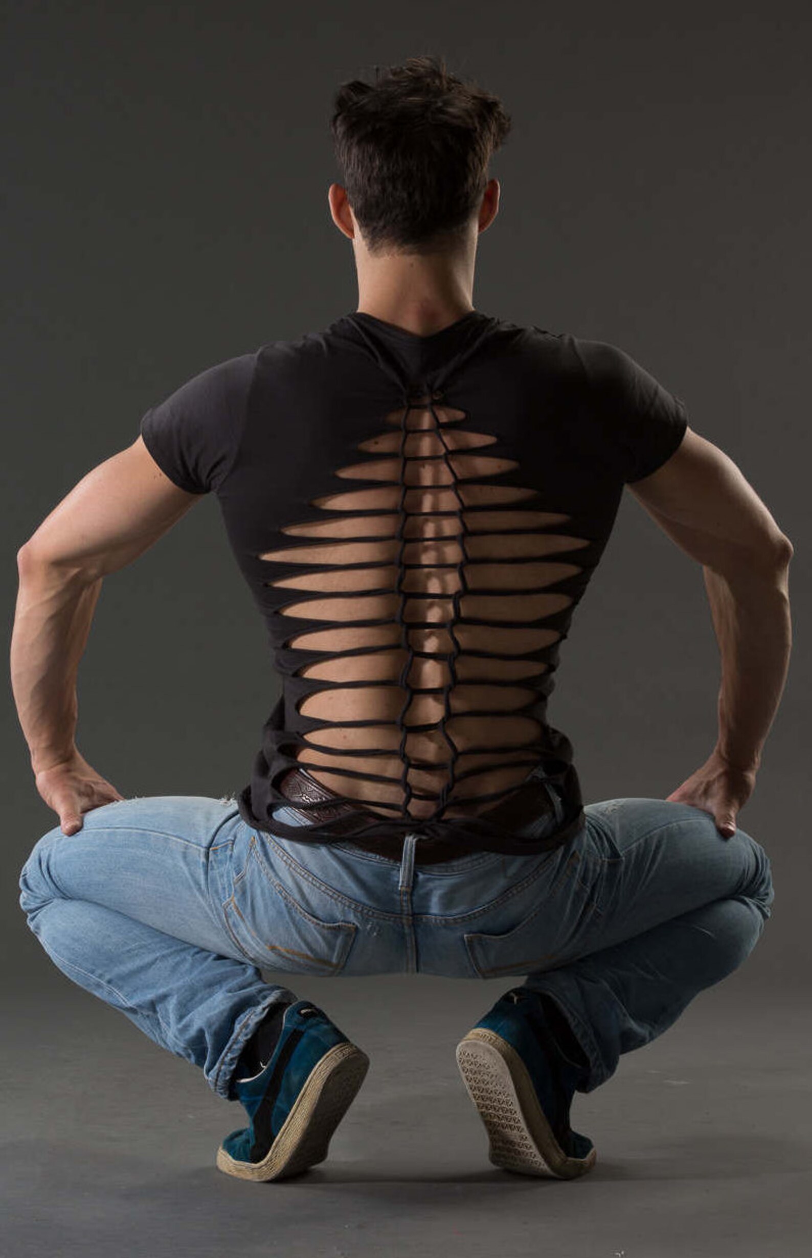 T-shirt for Men Cut Out and Braided SAHALE / Ribcage / | Etsy