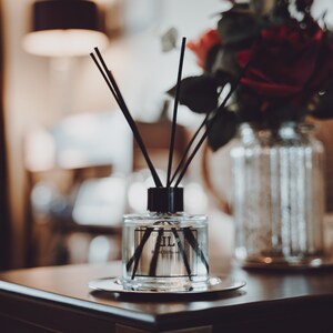 Sweet Pea REED DIFFUSER Bottle With Sticks, Feminine Spring Floral ...