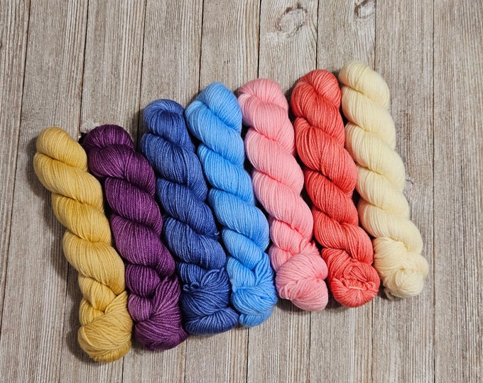 Secret Forest 32g Mini Skein Set of 7 Yellow, Purple, Blue, Pink, Coral ...