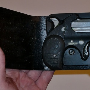 Pocket Holster, Wallet Style for Full Concealment - Bond Arms ...