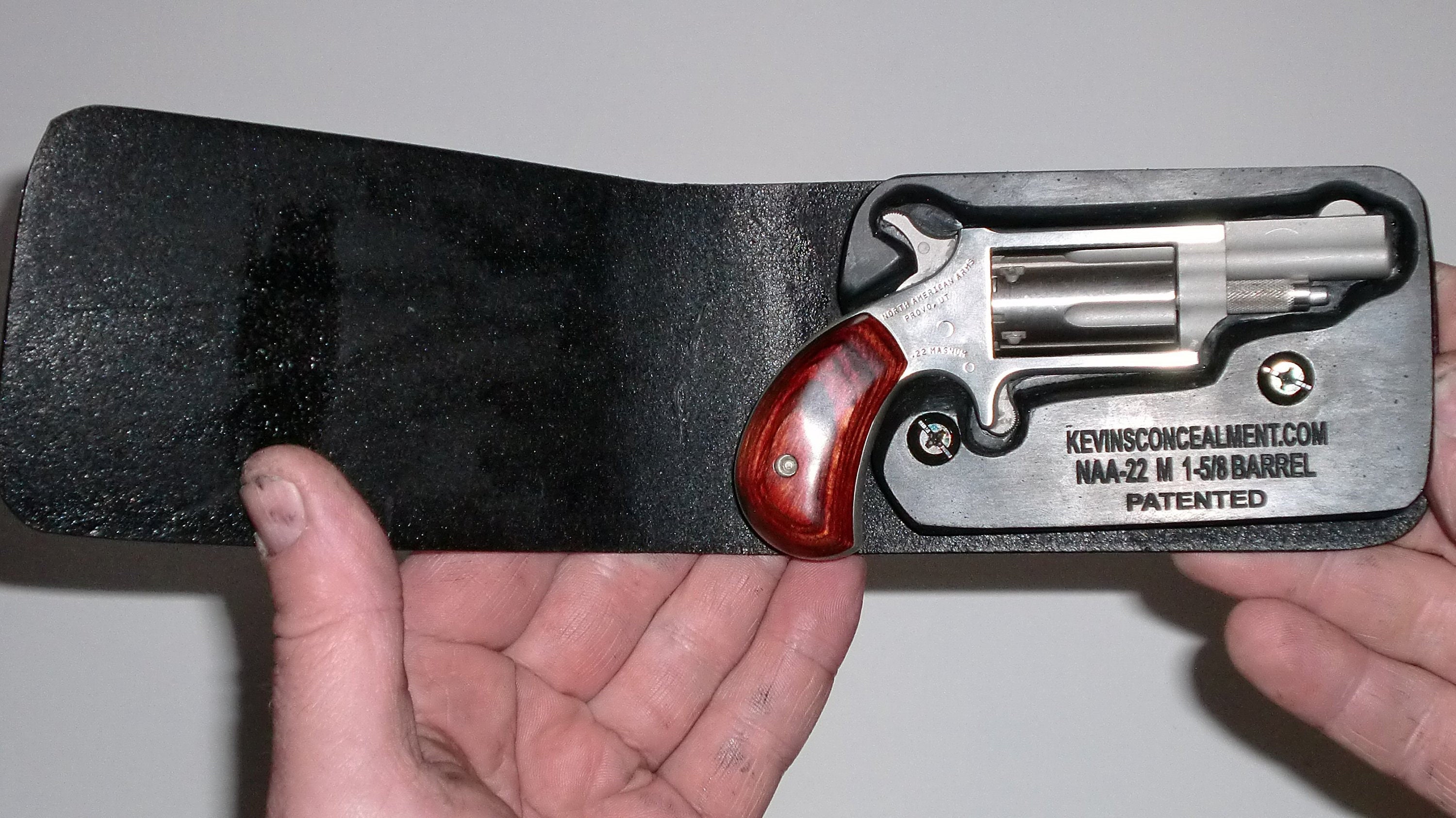 Pocket Holster, Wallet Style for Full Concealment NAA 22M Magnum 1-5/8 ...