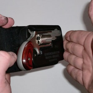 Pocket Holster, Wallet Style for Full Concealment - NAA 22M Magnum 1-5/ ...