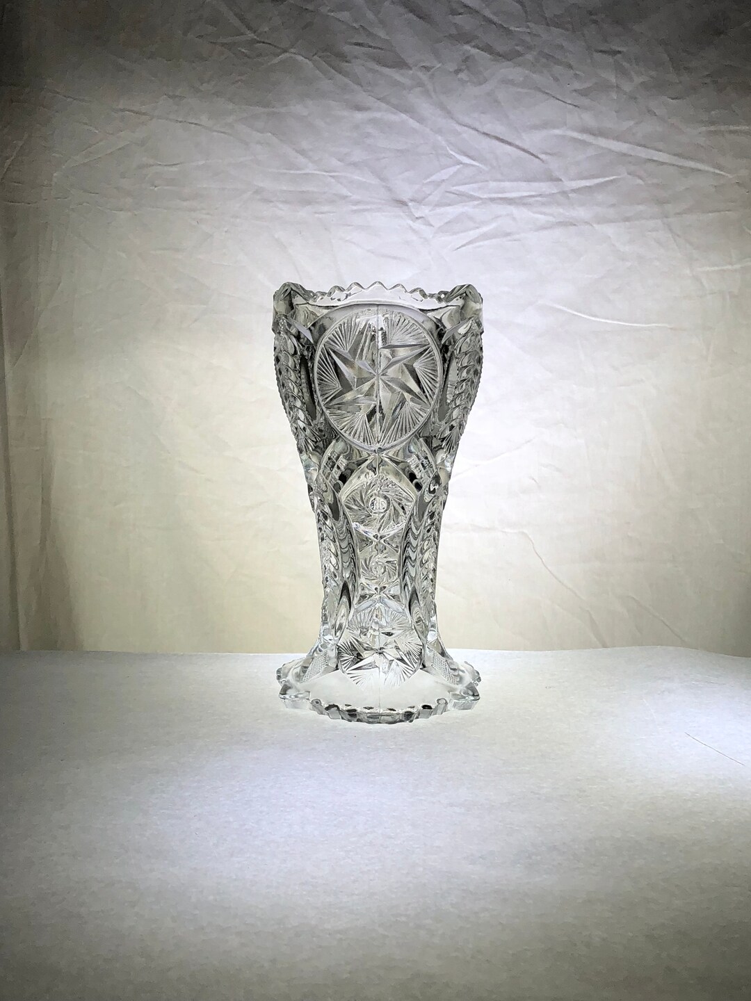 Ornate Glass Vase | Sawtooth Rim | Flared Base | Unique Shape | Six ...