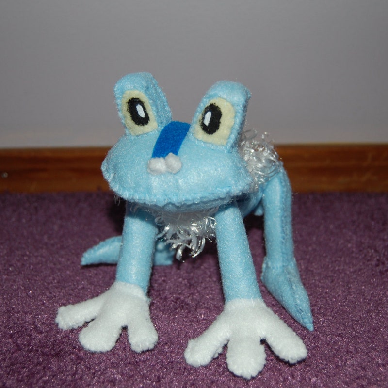 Freaky Sculptures - Etsy