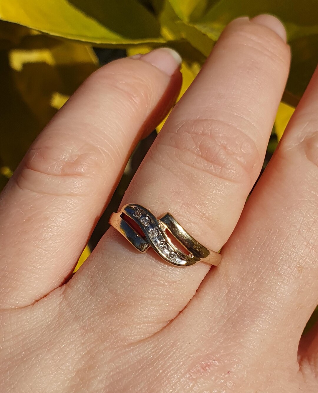 Vintage 9ct Gold Diamond Pattern Ring - Etsy