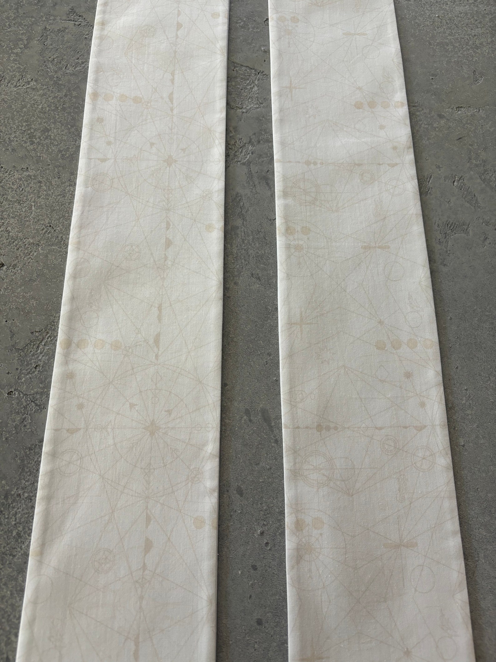 Modern Off-white Clergy Stole for Christmas, Easter or Festivals - W3 ...