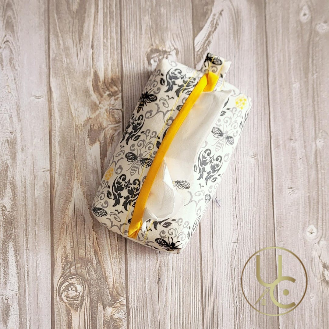 Bee Tissue Pouch - Tissue Pouch - Travel Tissue Pouch - Tissue Keyring ...