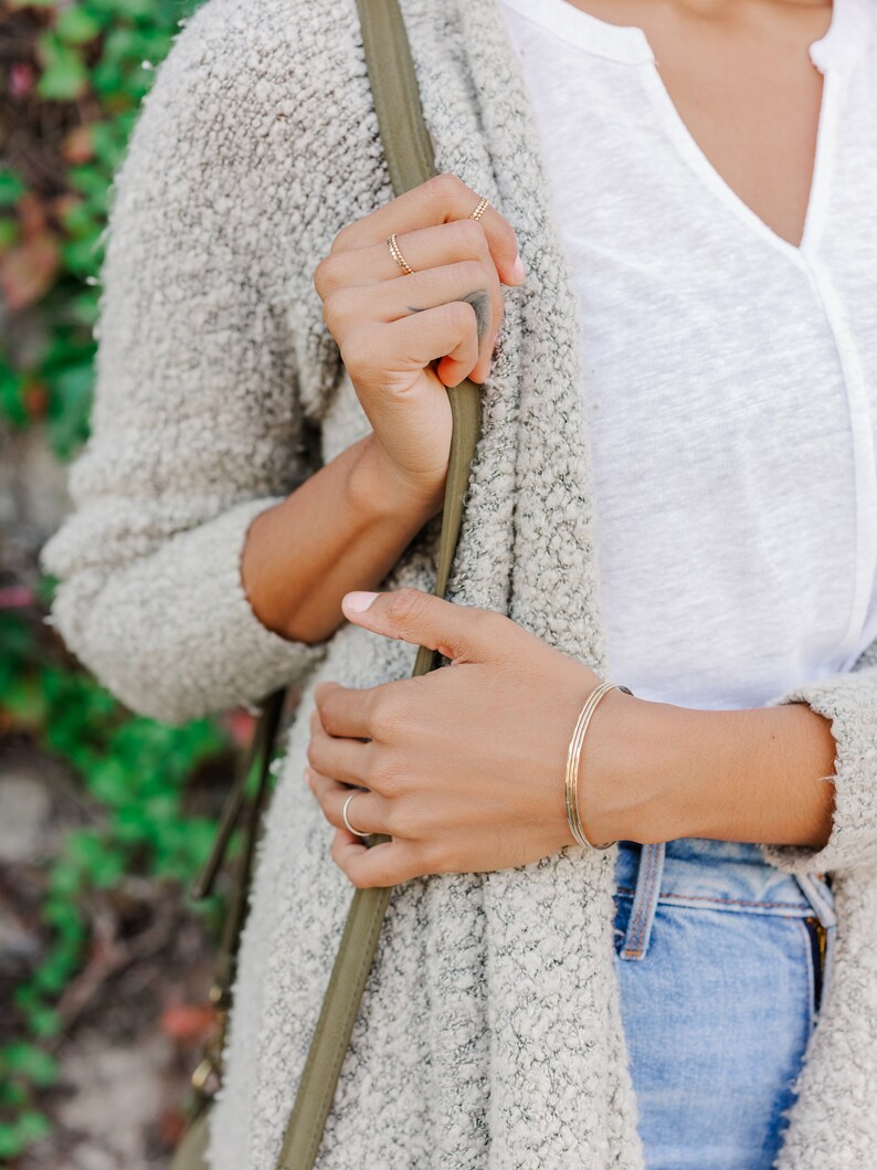 Set of Three Hammered Gold Bangles 14k Gold Filled Bracelet - Etsy