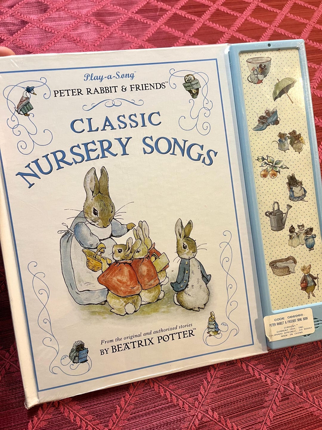 NEW Sing Along Sealed Peter Rabbit Classic Nursery Songs Beatrix Potter ...