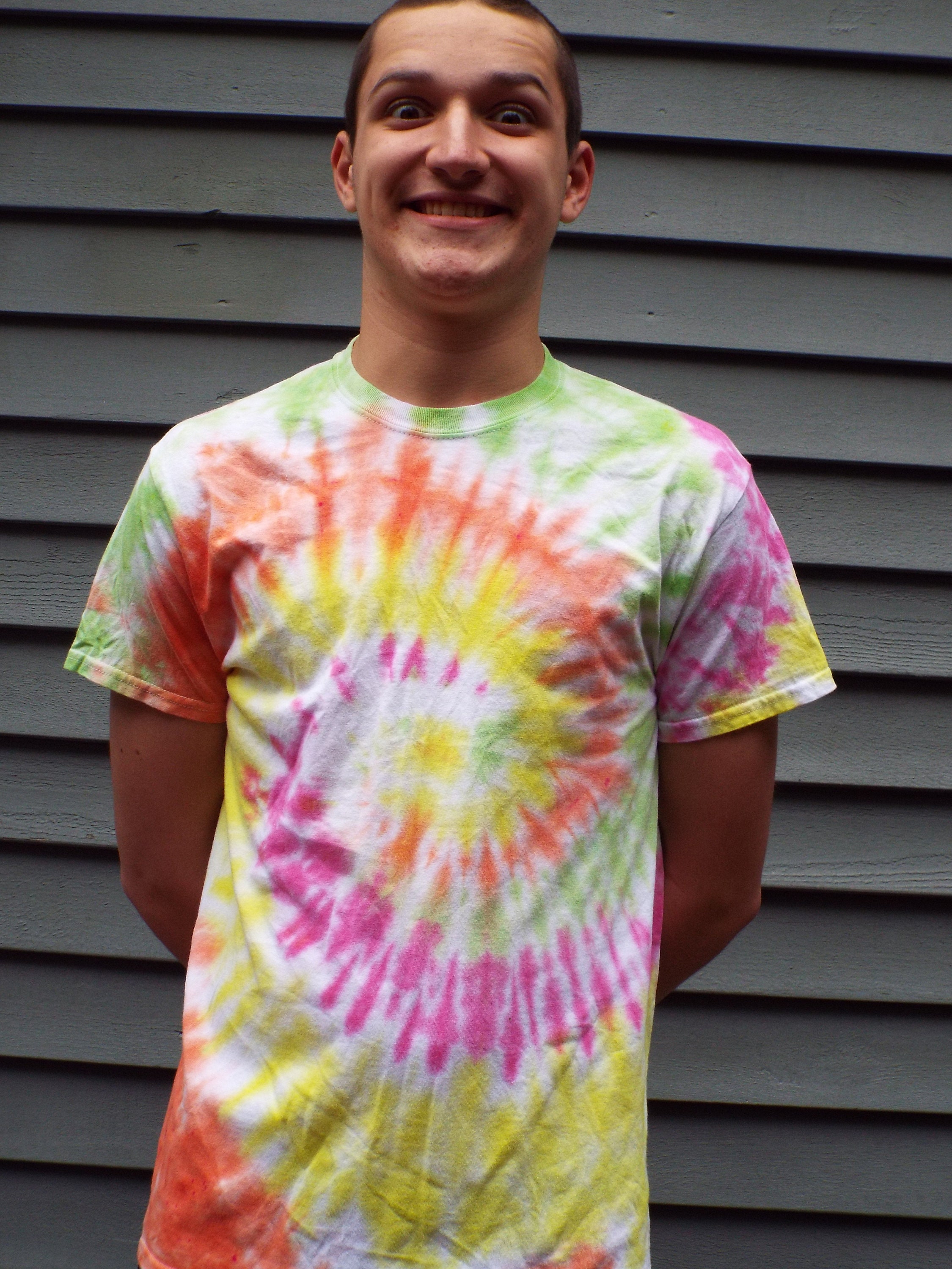 Colorful Tie-dye T-shirt, Unisex Adult Medium Tie Dye Shirt W Neon ...