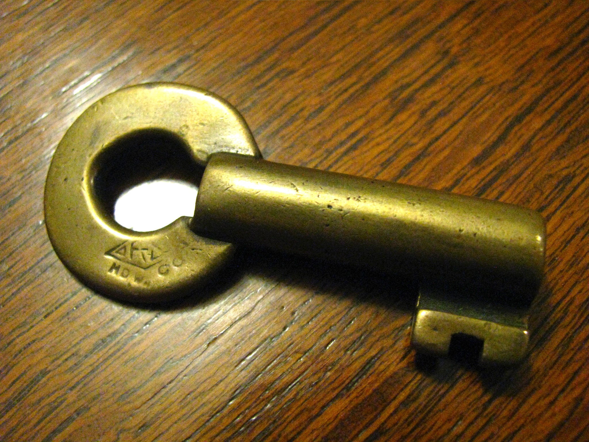 1953 UPMP&C Steel Lock and Brass Key - Slaymaker - Union Pacific Motive ...