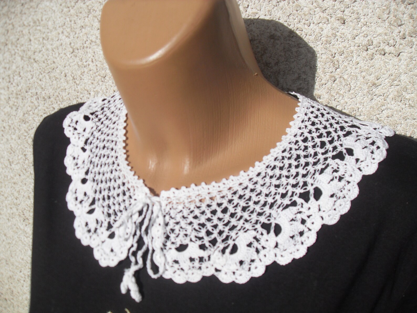 New Great Unique Crochet Very Fine Lace Collar. Hand Made of White Very ...