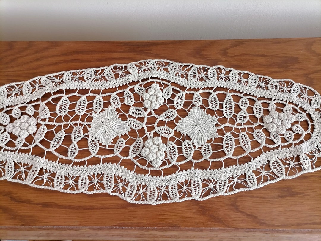 Romania Macrame Needle Point.wedding Gift, Crochet Elliptical Doily ...