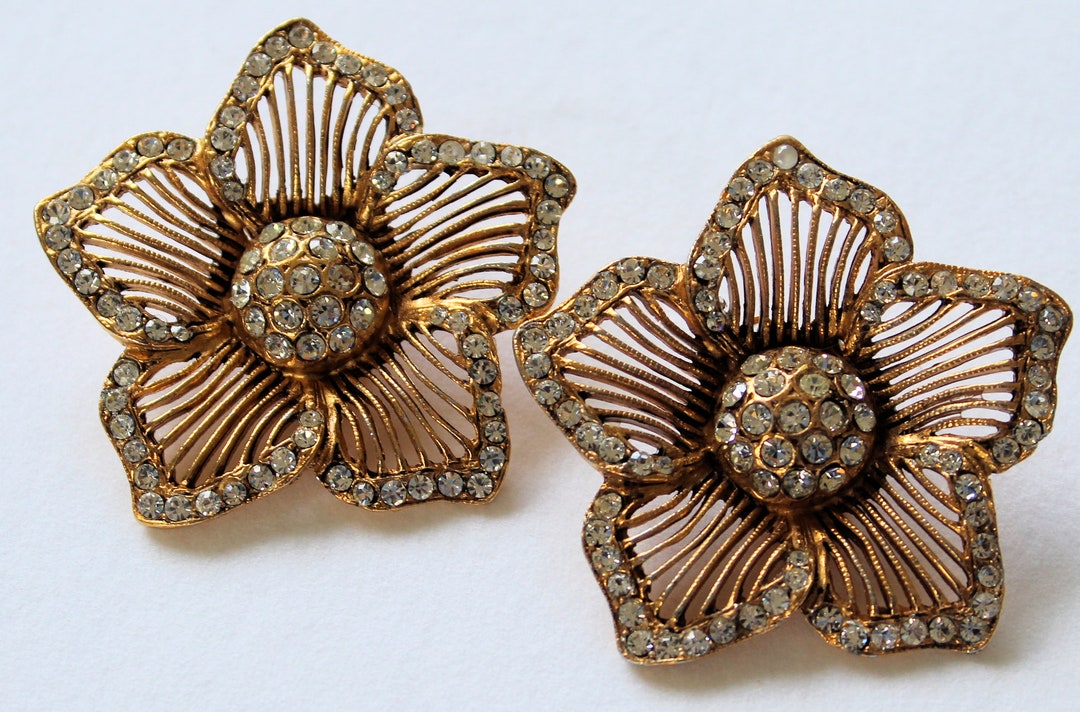 Vintage Thelma Deutsch Rhinestone Flower Clip Earrings - Etsy