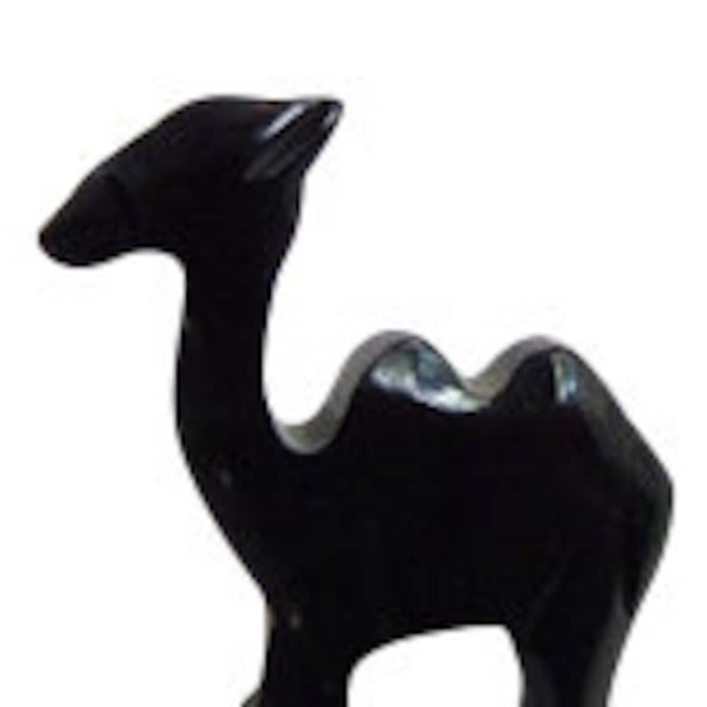 Bakelite Black Hand Carved Camel Pin/brooch Vintage 1940 Animal Pin - Etsy