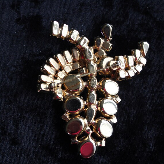 Elaborate Vintage Deep Purple Rhinestone Brooch/Pin - Gem
