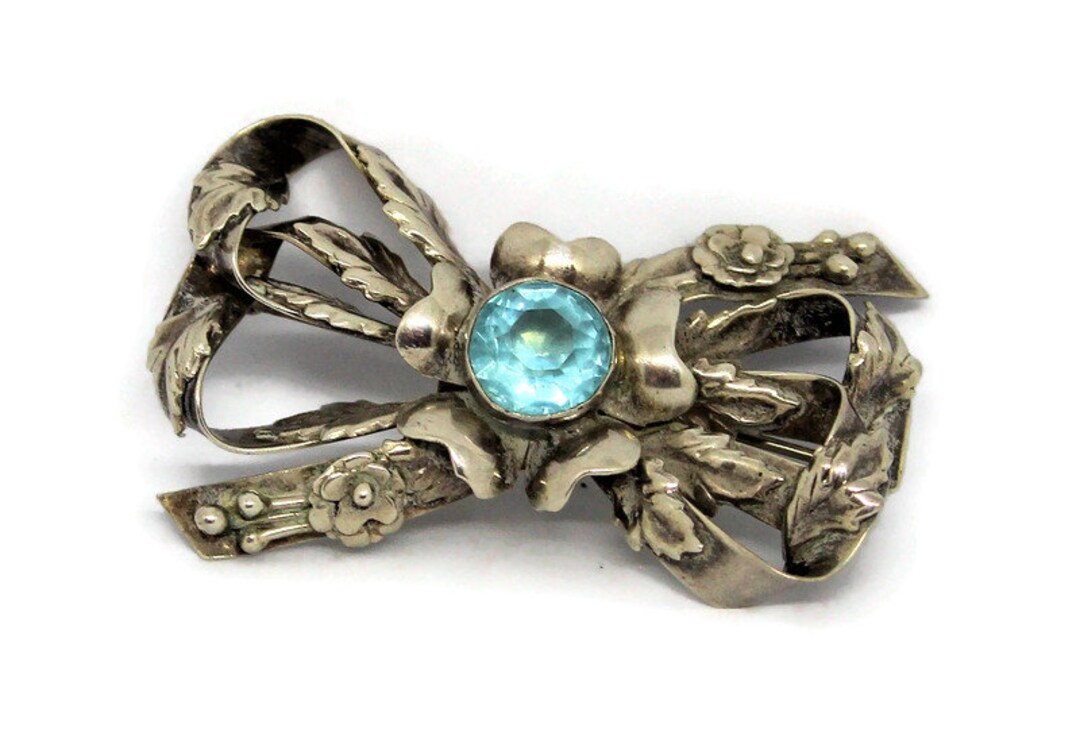 Hobe Sterling Silver Vintage Bow Brooch With Colorful Pale Blue Faceted ...