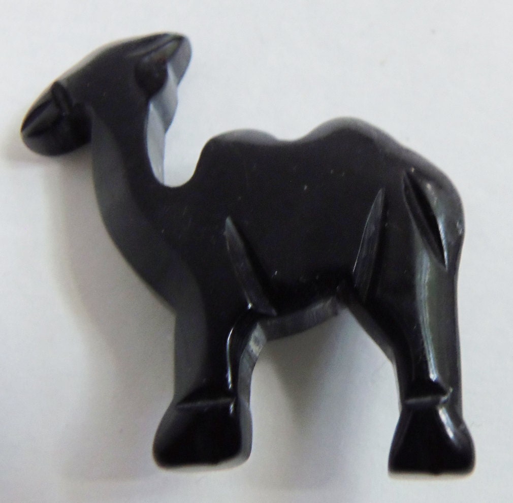 Bakelite Black Hand Carved Camel Pin/brooch Vintage 1940 Animal Pin - Etsy