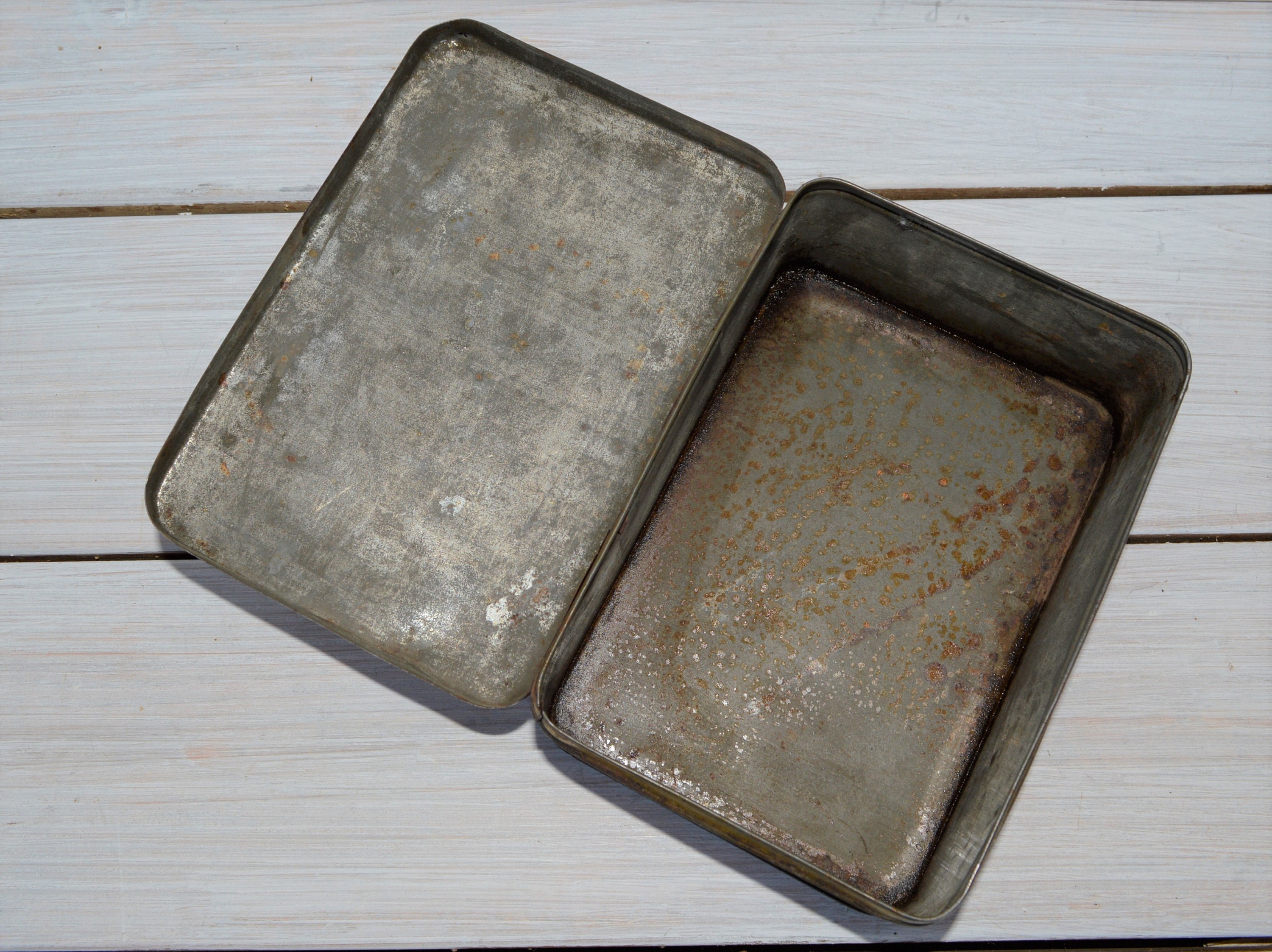 Red Vintage Biscuit Tin Collectible French Tin Box with Lid | Etsy