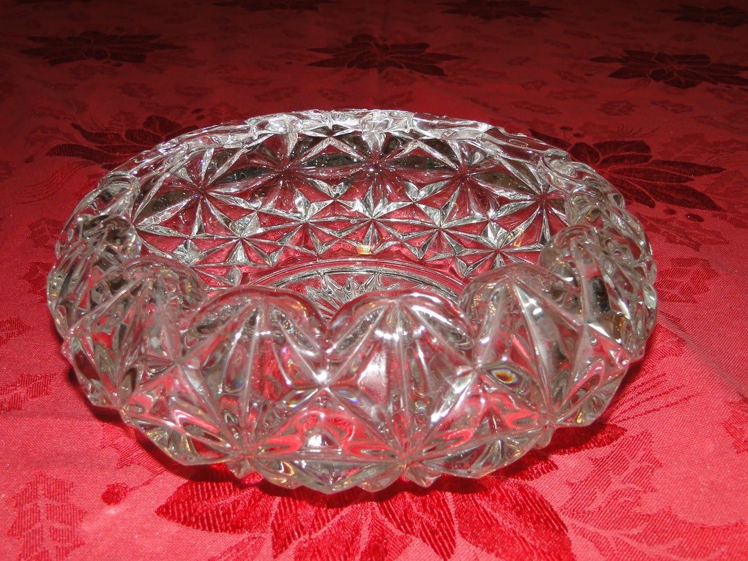 Tiffin Franciscan WILLIAMSBURG Pattern 8.5" Diameter Round Cupped ...