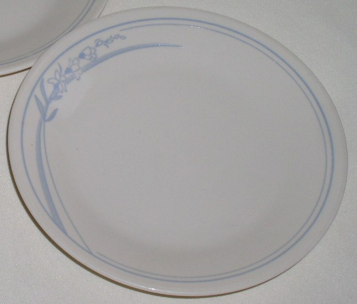 Set of 2 Corning Corelle BLUE LILY Pattern 6-3/4 Bread Plates - Etsy