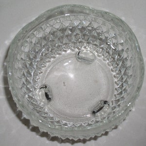 Indiana Glass DIAMOND POINT Pattern Clear Glass 3-toed Candy / Nut Bowl ...