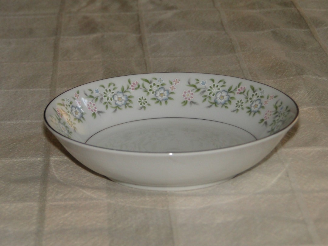 Sterling China SPRINGTIME Pattern Fruit / Dessert Bowl - Etsy
