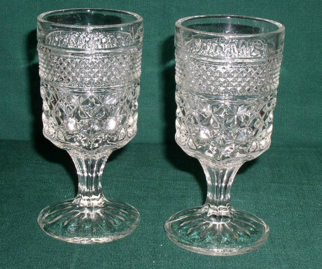 Set of 2 Anchor Hocking WEXFORD Pattern Stemmed 5oz Wine Glasses - Etsy