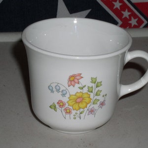 Set of 2 Corning Corelle MEADOW Pattern Coffee Cups - Etsy