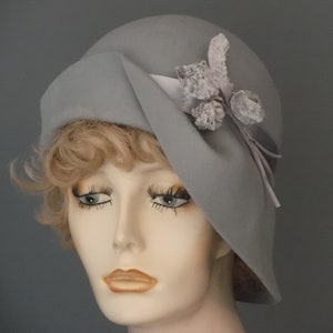 Gray Felt Slanted Brim Cloche, Gray Felt Hat With Velvet Buds, Vintage ...