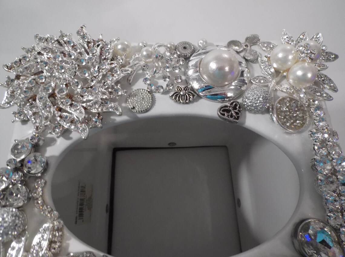 Bejeweled White Cube Tissue Box Cover, Dazzling Rhinestone and Pearl ...